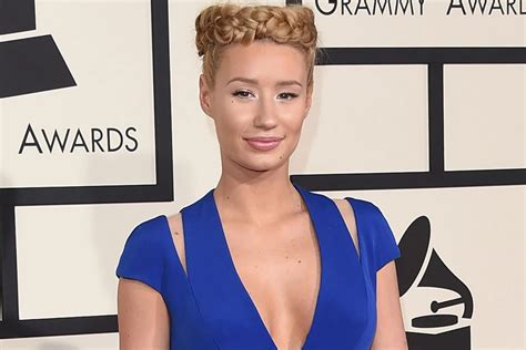 Iggy Azalea Quits Social Media It Is Making Me Become An Angry Person