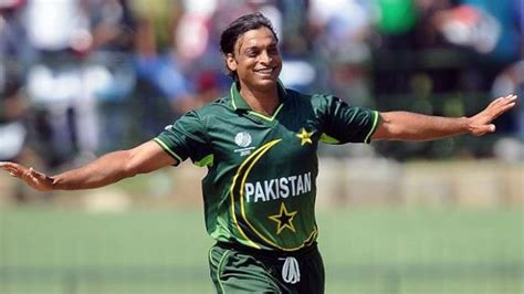 Shoaib Akhtar Bio Age Net Worth 2020 Salary Shoaib Akhtar Real
