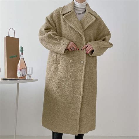 2컬러 양털 롱코트 뽀글이 퍼 오버핏 빅사이즈 누빔 퀼팅 벌룬 퍼프 긴팔 기모 겨울 단추 더블 카라 큰옷 하객룩 울 더플