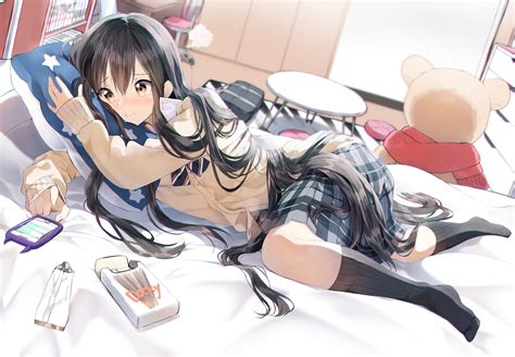 4k Long Hair Black Hair Pillow Hug In Bed Anime Girls Railgunky