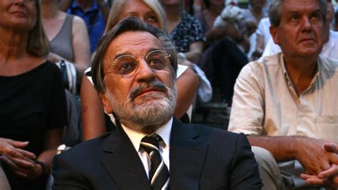 Zašto Dragan Nikolić Nikada Nije Slavio Rođendan Odgovor Leži U Velikoj životnoj Tragediji