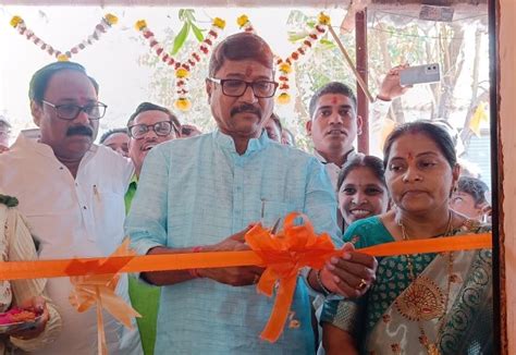 दिव्यात माजी आमदार सुभाष भोईर यांच्या हस्ते ठाकरे गटाचे श्री गुरुनाथ