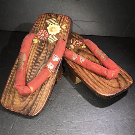 Traditional Japanese Shoes For Women