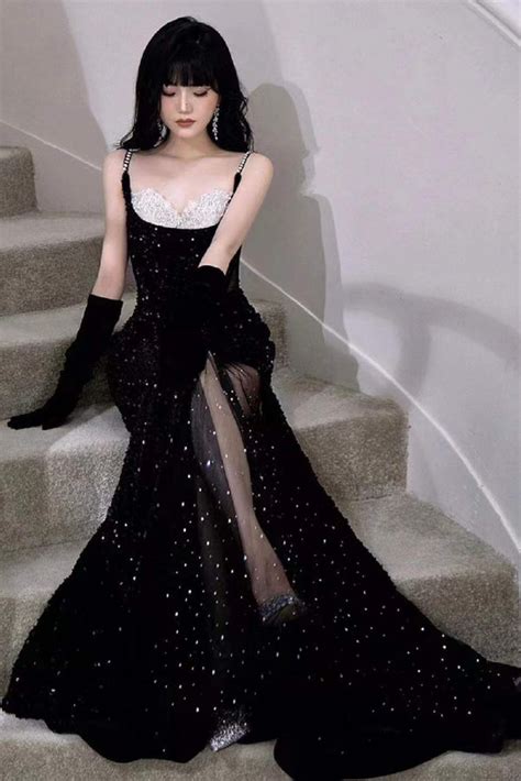 Black Mermaid Sequins Prom Dress Spaghetti Straps Sleeveless Beading P