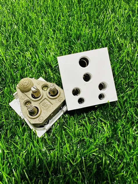 16 Amp Socket At ₹ 35 Piece Electric Socket In Vasai Id 2855042541812