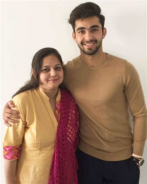 Abhishek Verma Actor Height Weight Age Girlfriend Biography