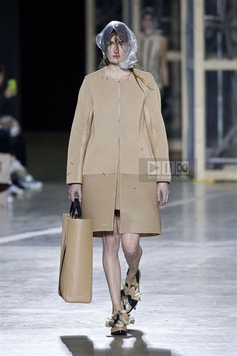 Christopher Kane Ready To Wear Fall Winter 2023 London Nowfashion