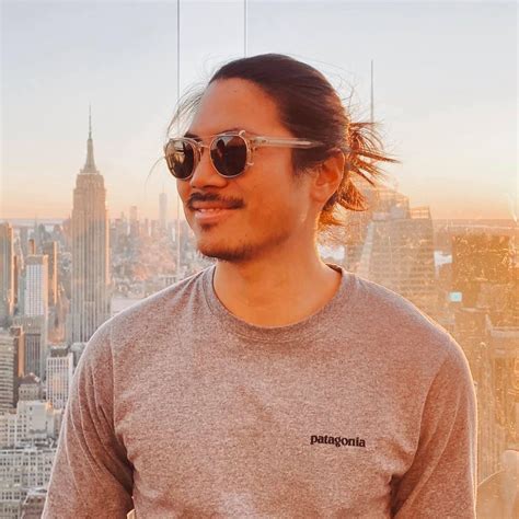 Che Wei Jacky Lee Medium