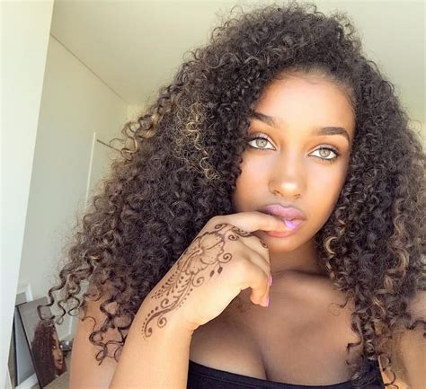 Pin By Eboni Caldwell On Hair Instagram Posts Instagram Hair