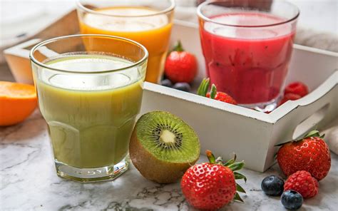 Fasten Mit Saft Und Wasser Machen Saftkuren Fit Und Schlank