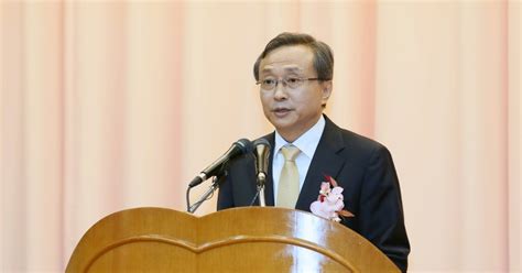 文대통령 신임 헌재소장에 유남석 헌법재판관 지명상보