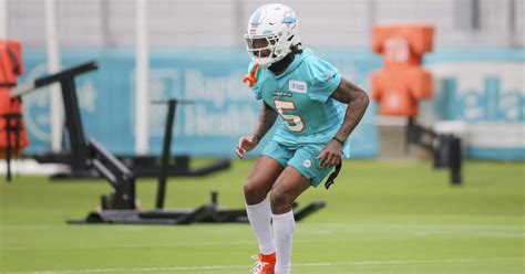 Dolphins Jalen Ramsey Provides Update Following Knee Surgery