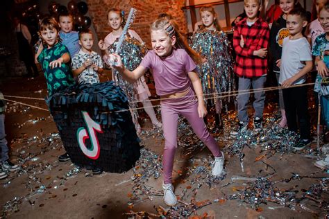 Детская Шоу игра в СПб Chudo Games Show