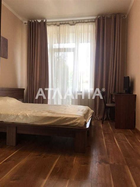 2 к сталинка на сред этаже в центре 2 балкона Б Арнаутская Пушкинская 69 000 Продаж