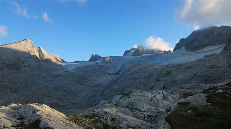 Dachstein Simonyhütte Blick zum Hallstättergletscher Foto Webcam eu