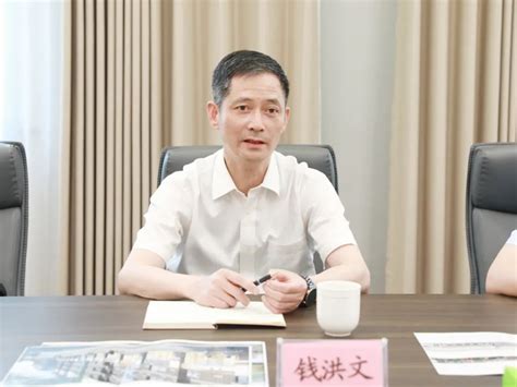 钱洪文专题调研新区服务业企业