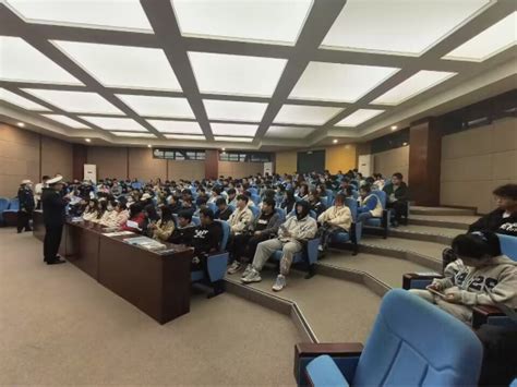 交通宣传进校园，文明出行筑心间 长江大学农学院