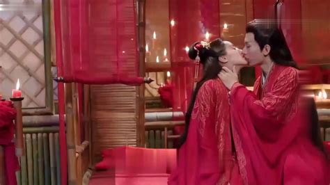 苦尽甘来，司凤璇玑大婚，超长kiss！超级甜！哔哩哔哩 ゜ ゜つロ 干杯~ Bilibili