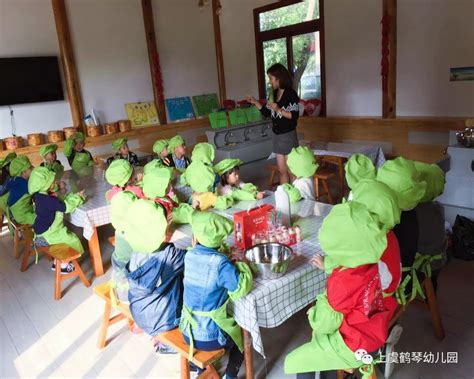 玉米宝宝变形记鹤琴幼儿园总部小四班家长助教活动