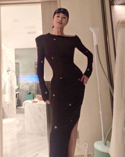 Kim Hye Soo Revealed Her Perfect Body Without Fat And The Secret Is Sportschosun
