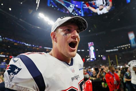 Rob Gronkowski Accepted An Award At A Uso Dinner And Hilarity Ensued