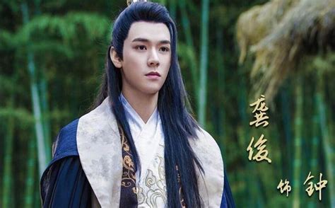 龔俊是真的火了！《山河令》後再接新劇，搭檔頂流女星迪麗熱巴 每日頭條