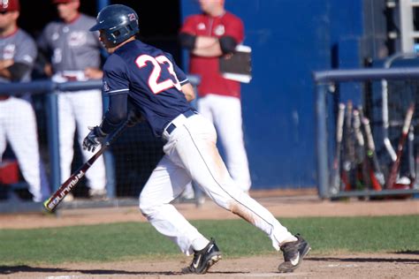 Photos Baseball Umass Minutemen Uconn Huskies 41817 The Uconn Blog