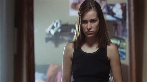 Piper Perabo In Lost And Delirious Imdb V2 3