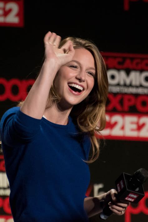 Melissa Benoist Scrolller