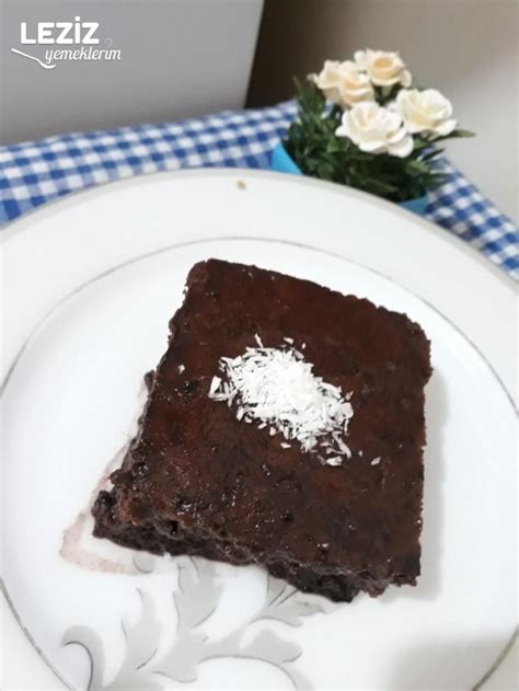 Islak Kek Sosu Yumurtas Z Ve Pi Meyen Leziz Yemeklerim