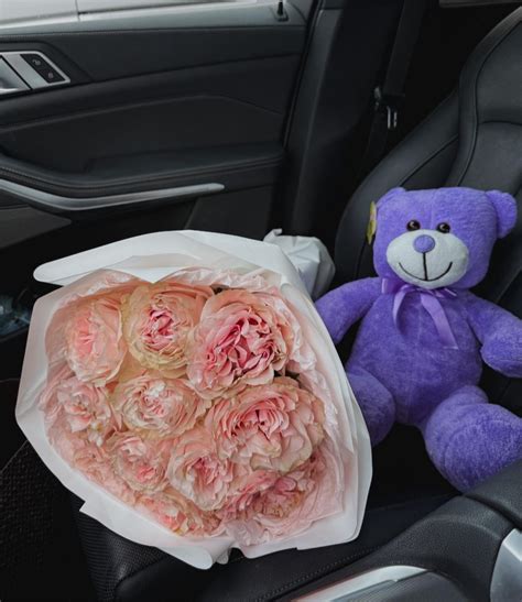 Ето какъв прощален подарък получи бременната Натали Трифонова от колегите си от бТВ За Жената