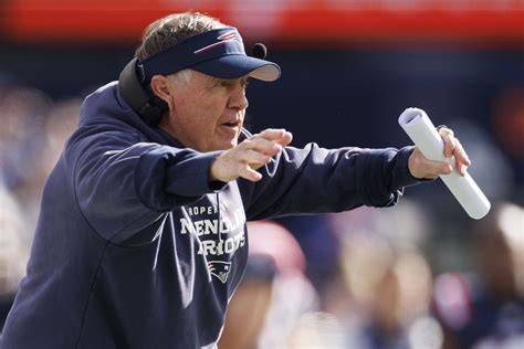 Bill Belichick Leyenda Que Ganó 6 Super Bowls Va Al Fútbol Colegial