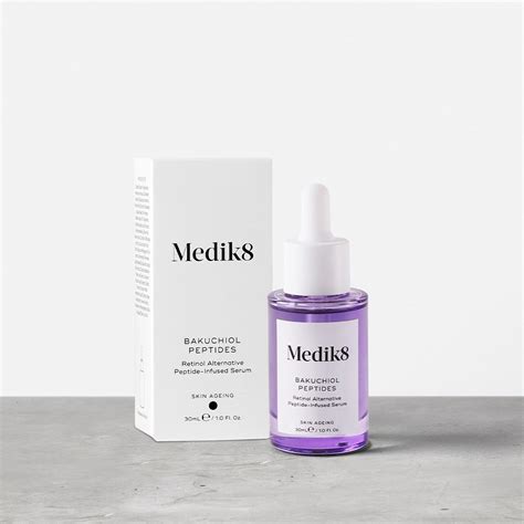 Medik8 Пептидная сыворотка с бакучиолом Bakuchiol рeptides