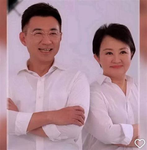 拉抬黨內新世代 盧秀燕合影助拍出美照 中華日報 Line Today