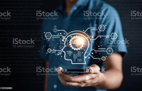 컴퓨터 스마트 인텔리전스 ai에서 챗봇을 사용하는 사업가 ai 인공 지능과의 채팅 openai에 의해 개발 생성 미래 기술