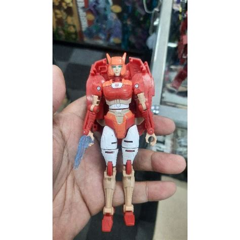 Hasbro Transformers Wfc Trilogy Autobot Elita 1 Shopee Philippines