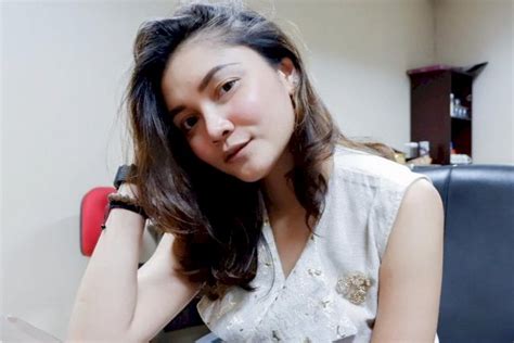 Sosok Seali Syah Alam Istri Brigjen Hendra Yang Ternyata Ada Hubungan