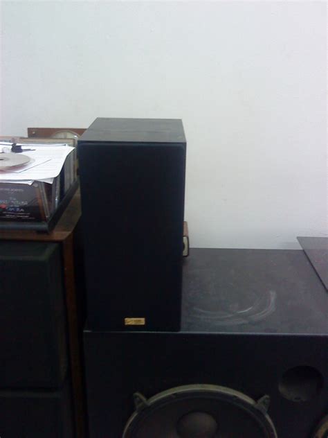 Axis Ls28 Speaker Used Sold