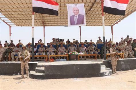 وزير الدفاع يتفقد جاهزية محور الغيضة