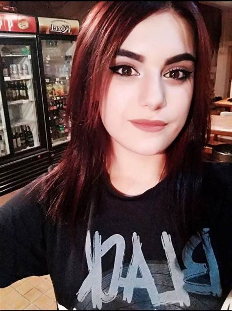 В Киеве пропала 17 летняя девушка