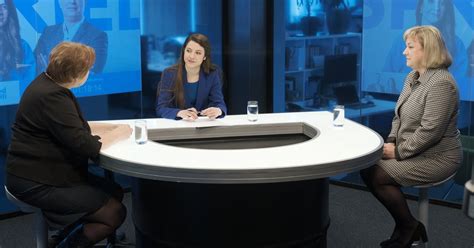 Spried Ar Delfi Par Gada Ienākumu Deklarāciju Iesniegšanu Vid Pilns