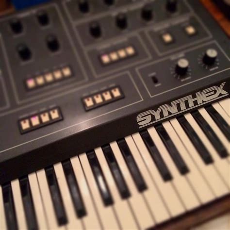 Studio Piscine à Tokyo On Tumblr Synthex Early Version Has Finally