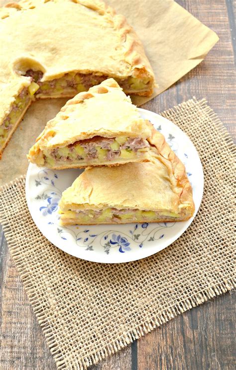 Курник с картофелем и куриным фаршем - рецепт приготовления