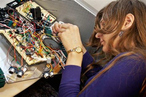 what is computer engineering