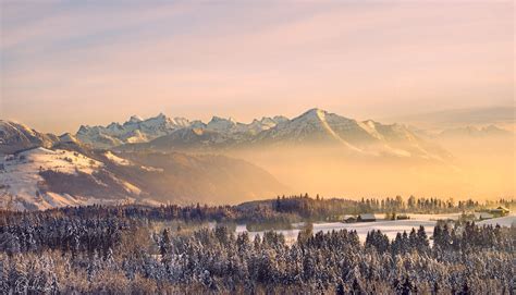 Горы вдалеке 87 фото