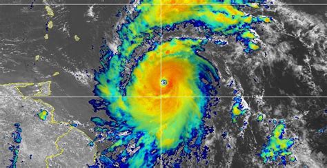 Huracán Beryl Se Convierte En Categoría 4 En Escala Saffir Simpson