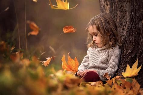 ۲۵ متن دختر پاییزی عاشقانه و غمگین [مناسب برای بیو اینستاگرام] ستاره