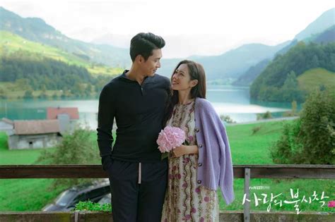 Hé Lộ Bộ ảnh Chị đẹp” Son Ye Jin Mang Bầu Trong Phim Hạ Cánh Nơi Anh