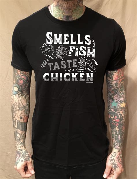 Smells Like Fish But Taste Like Chicken Black Tee Cristocatofficial