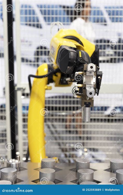 Industrial Pick And Place Insertion Quality Testing Or Machine